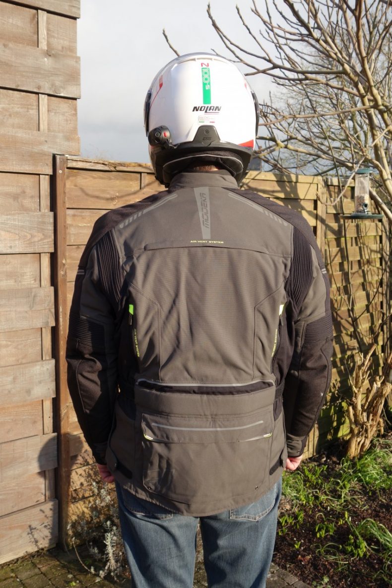 Veste Modeka Tacoma II : qualité et polyvalence.